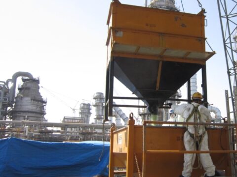 Catalyst Handling & Reactor Maintenance - Plant-Tech